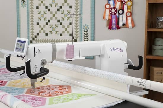 8 Best Handi Quilter Longarm Quilting Machines (Nov.) 2023